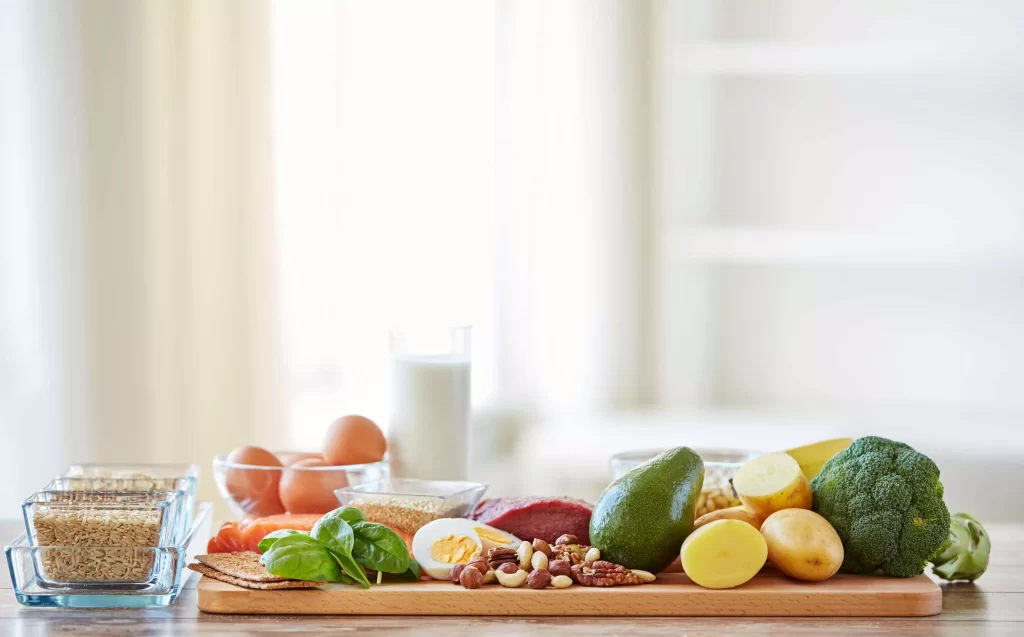What Are The Essential Components Of A Balanced Diet? - Health E Happy